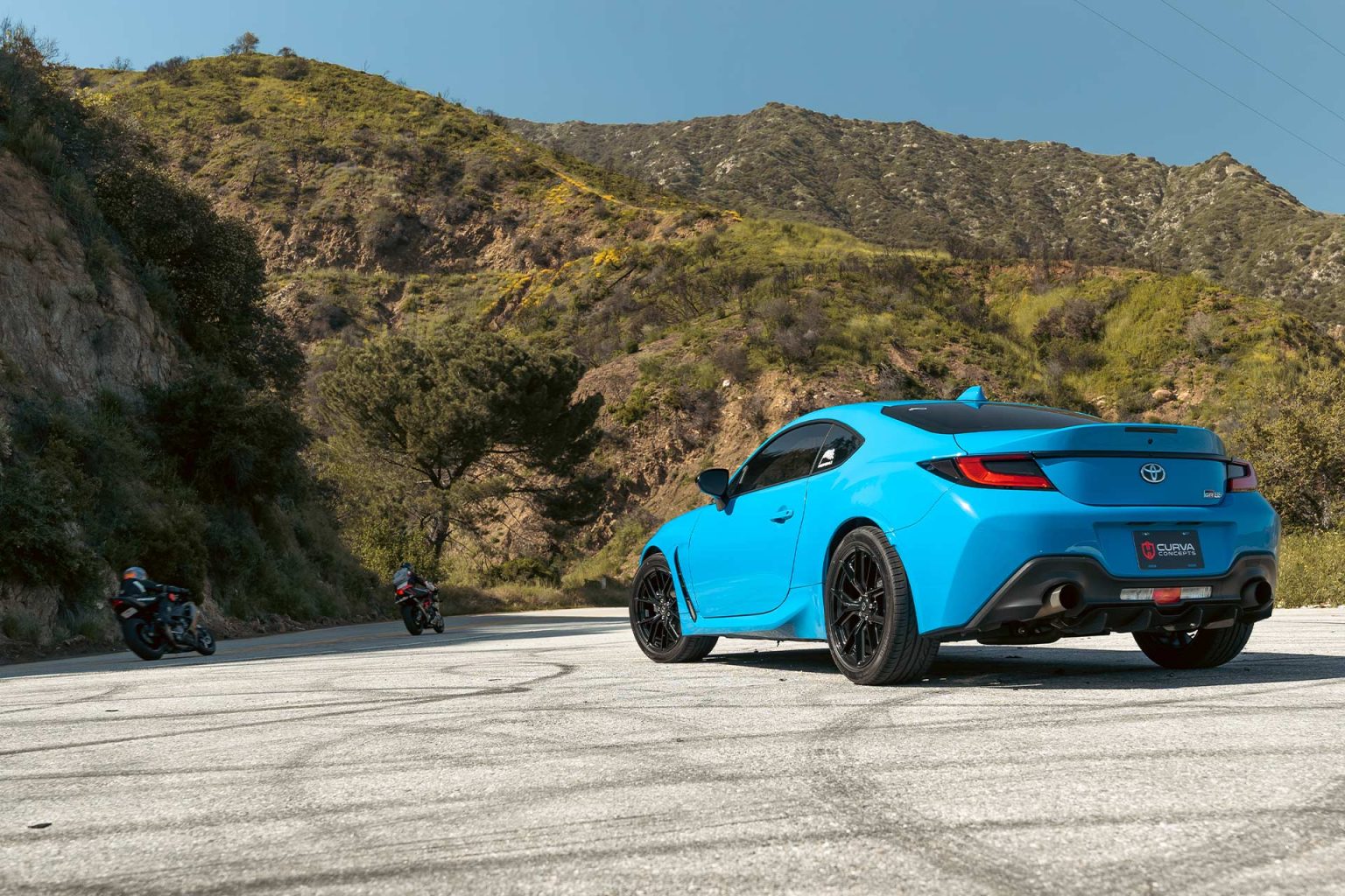 Toyota GR86 | Neptune Blue | Gloss Black Curva Concepts CFF70